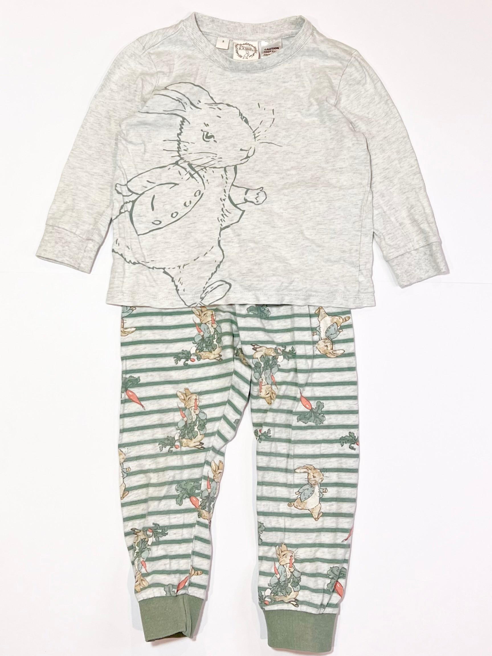 Peter Rabbit pyjamas - Size 3 – Recyclababy